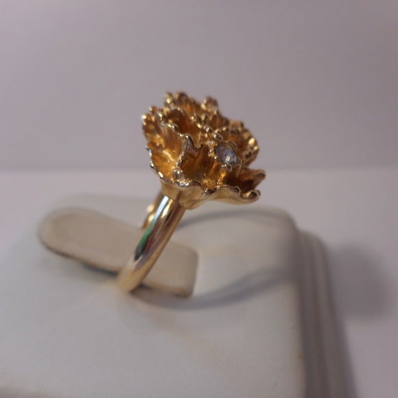 Avon | Jewelry | Vintage Avon Gold Tone Carnation Flower Ring | Poshmark